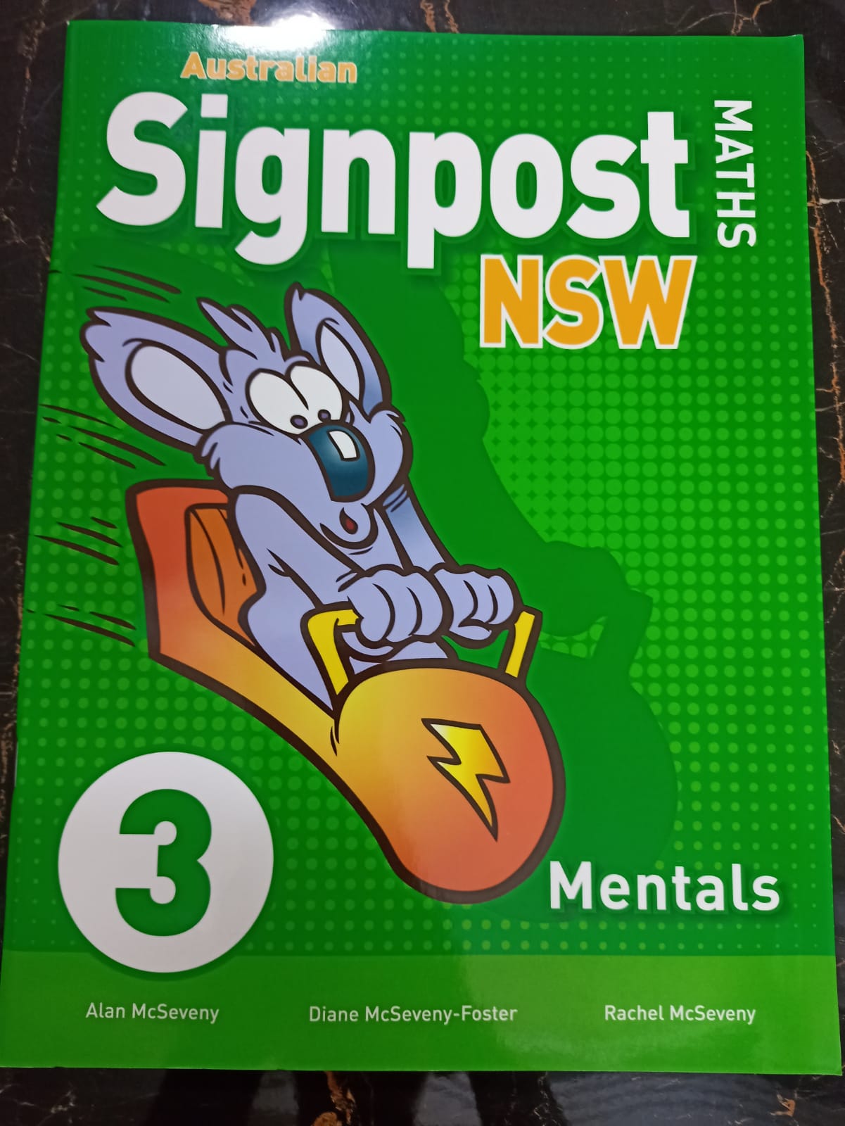 SIGNPOST MATHS MENTALS 3 – Its all about books pk